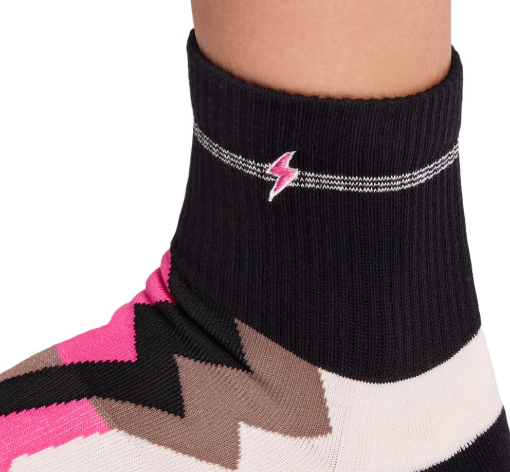Pure Barre Aria Pink Lightning Bolt Sticky Socks – Pure Barre Bethesda